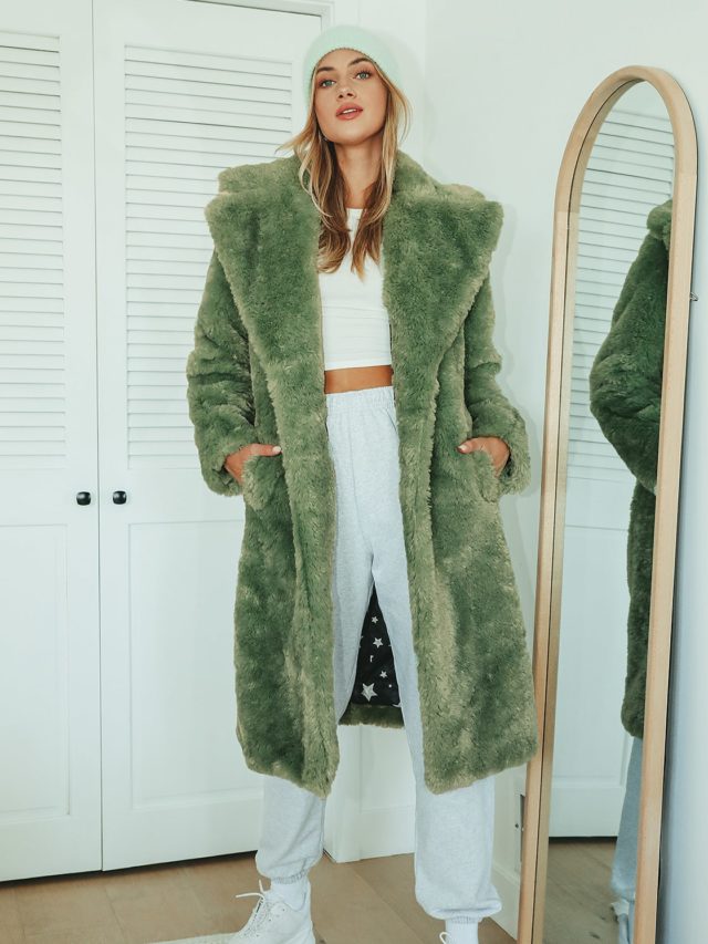 Shopping list: Top 10 Faux Fur Coats - Laura Peruchi | NYC